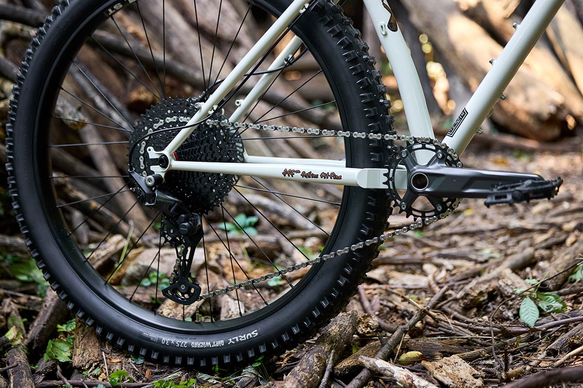 NEWカラー発表＆変更点あり！SURLY "Karate Monkey" （サーリー カラテモンキー） | 一条アルチメイト大阪