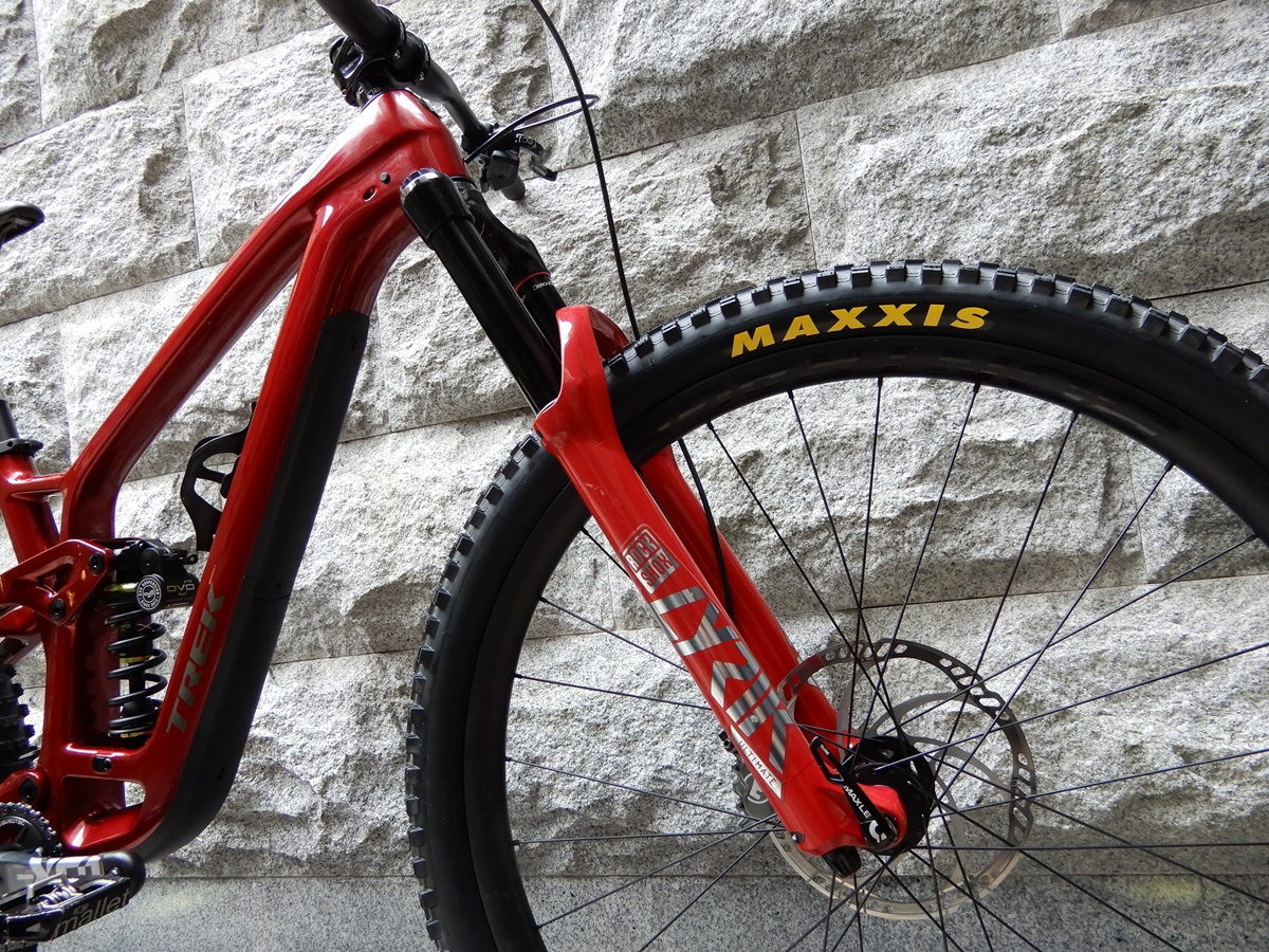 【CUSTOM BIKE】TREK FUEL EX 9.7 Gen6【SRAM XO1 AXS×BURGTEC×Mullet 2way CUSTOM】